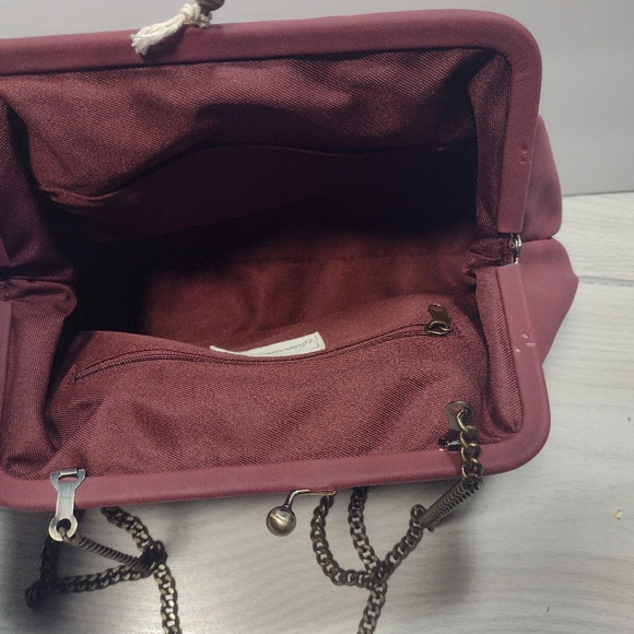 Universal Thread | Bags | New Universal Thread Burgundy Faux Leather ...